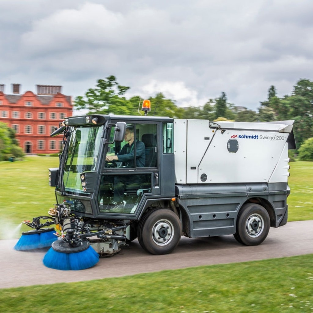 Aebi-Schmidt Swingo 200+ 2/3 Brush Machine - RD Mechanical Services Ltd