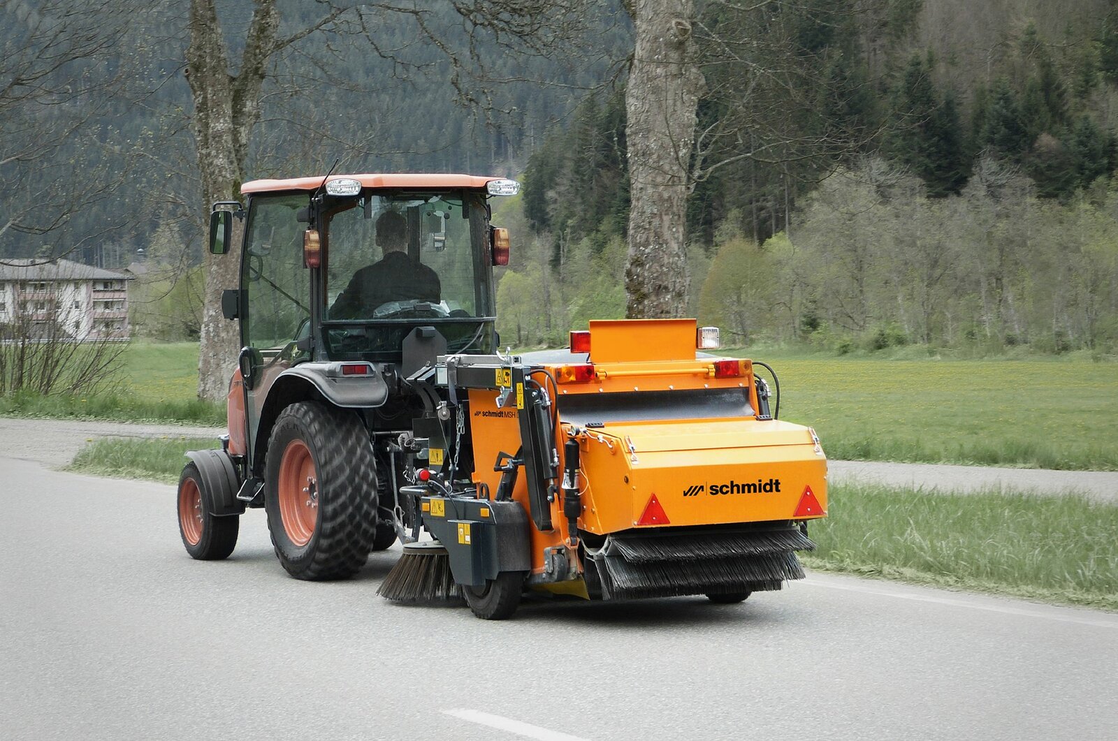 MSH Trailer Sweeper - RD Mechanical Services Ltd